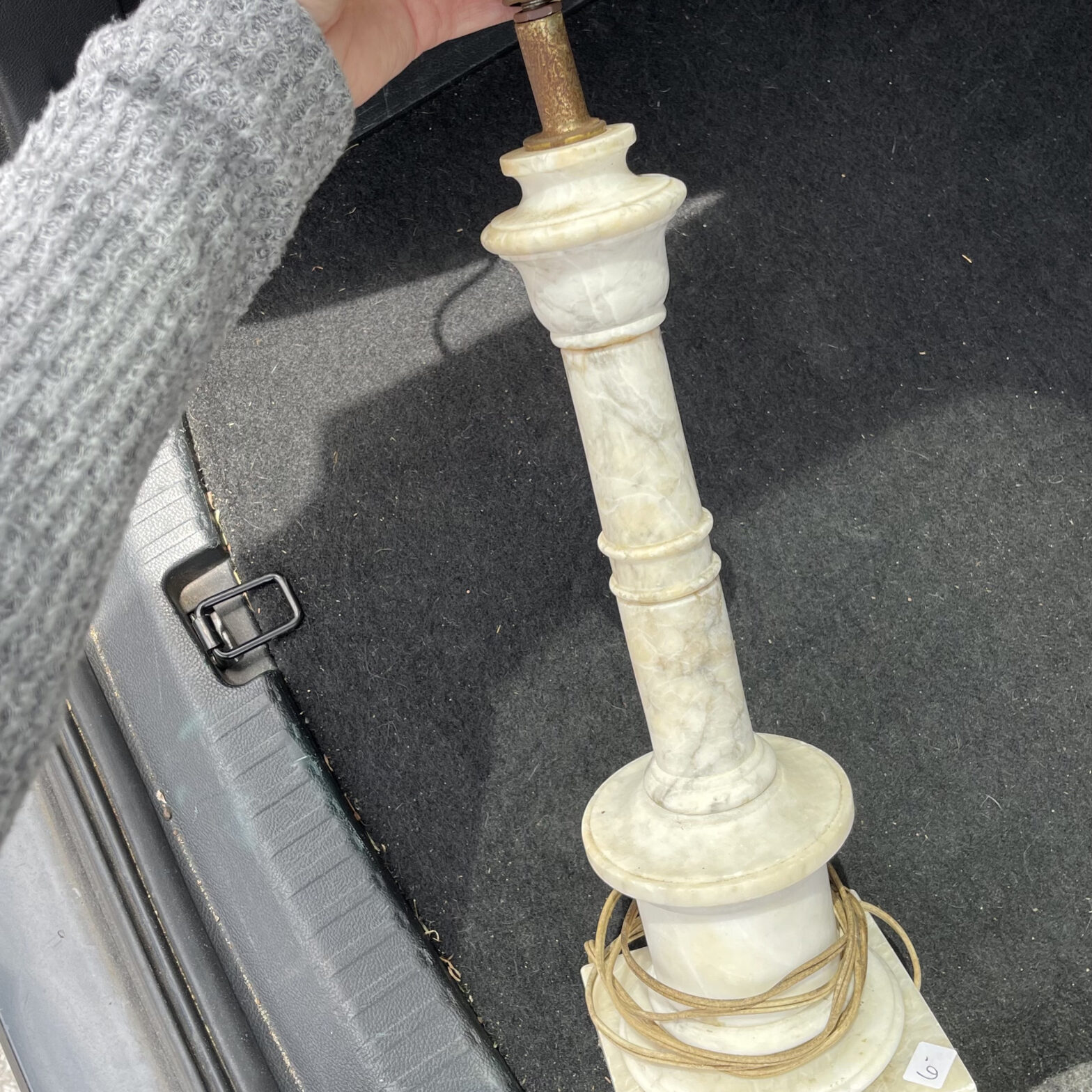 My Ultimate Guide To Thrifting: Tips & Tricks For Scoring Beautiful ...