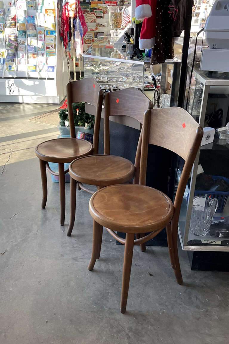 10 Thrifted Home Decor Items That Will Fool Everyone - A Home Is Announced