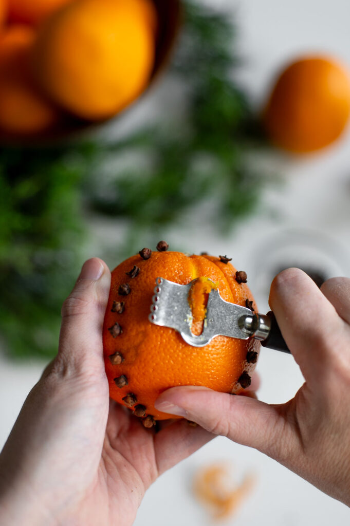How To Make Orange Clove Pomander Balls For Christmas - A Home Is Announced