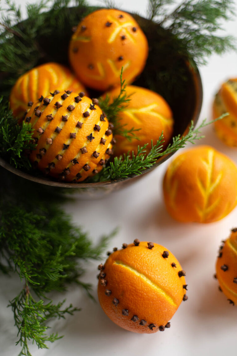 How To Make Orange Clove Pomander Balls For Christmas - A Home Is Announced