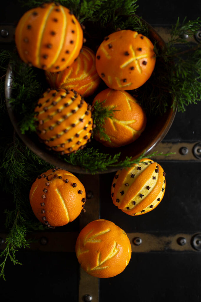 How To Make Orange Clove Pomander Balls For Christmas - A Home Is Announced